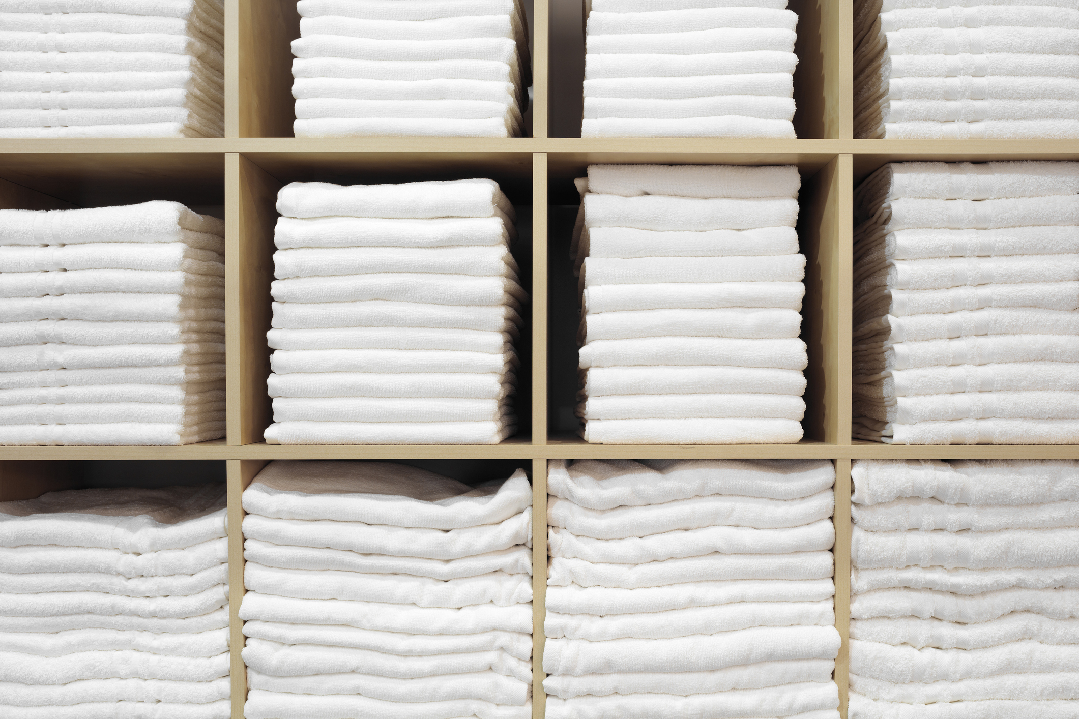 How to Build a Vacation Rental Linen Program That Scales - Inhaven™
